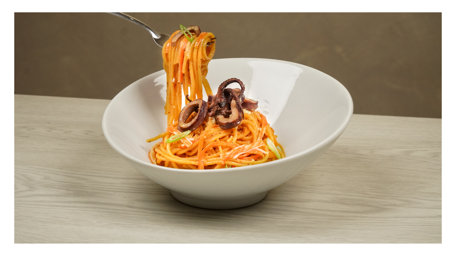 ALIGUE SEAFOOD PASTA – Century Pacific Foodservice
