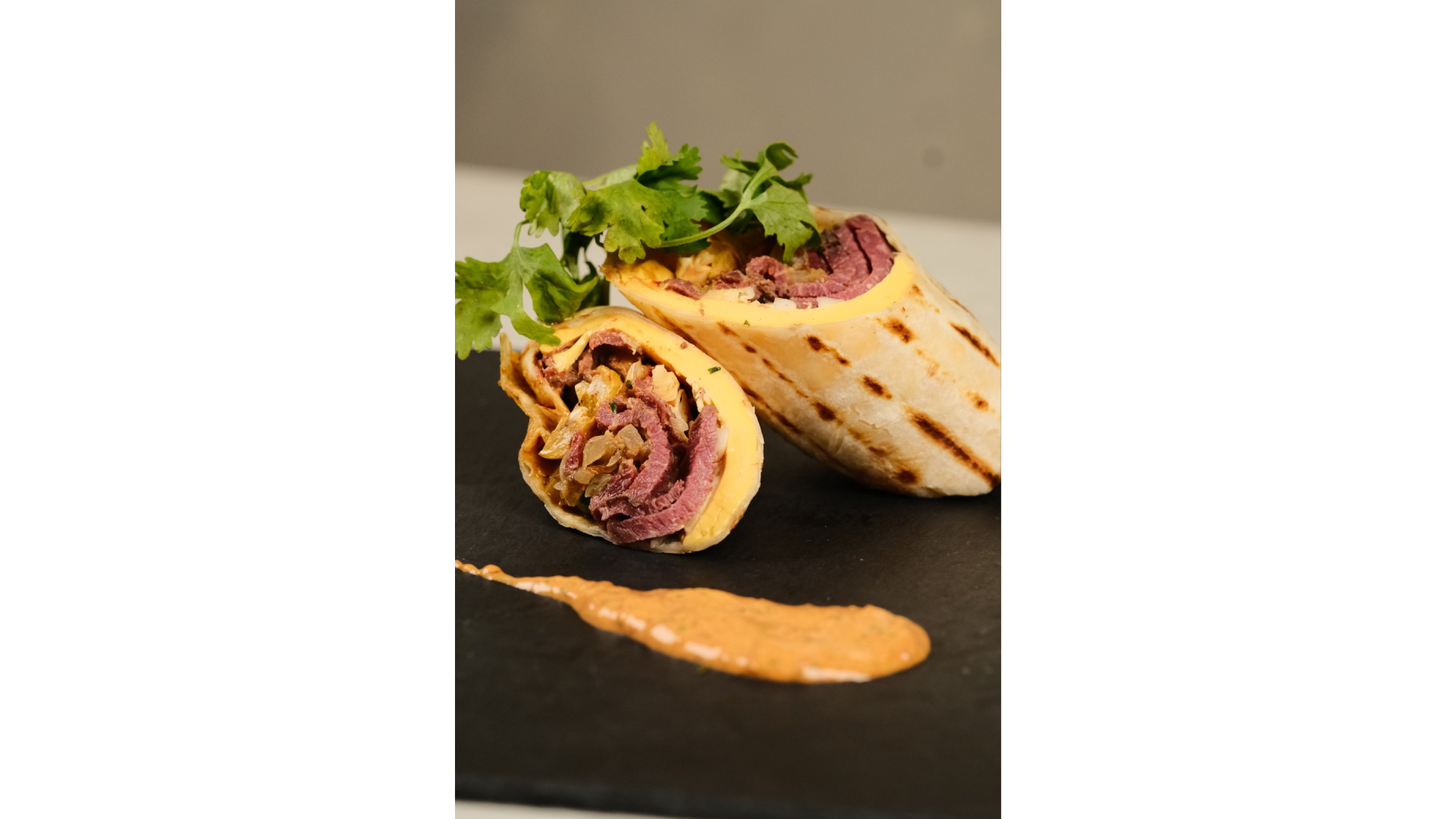 CHIPTLE ROASTBEEF WRAP – Century Pacific Foodservice